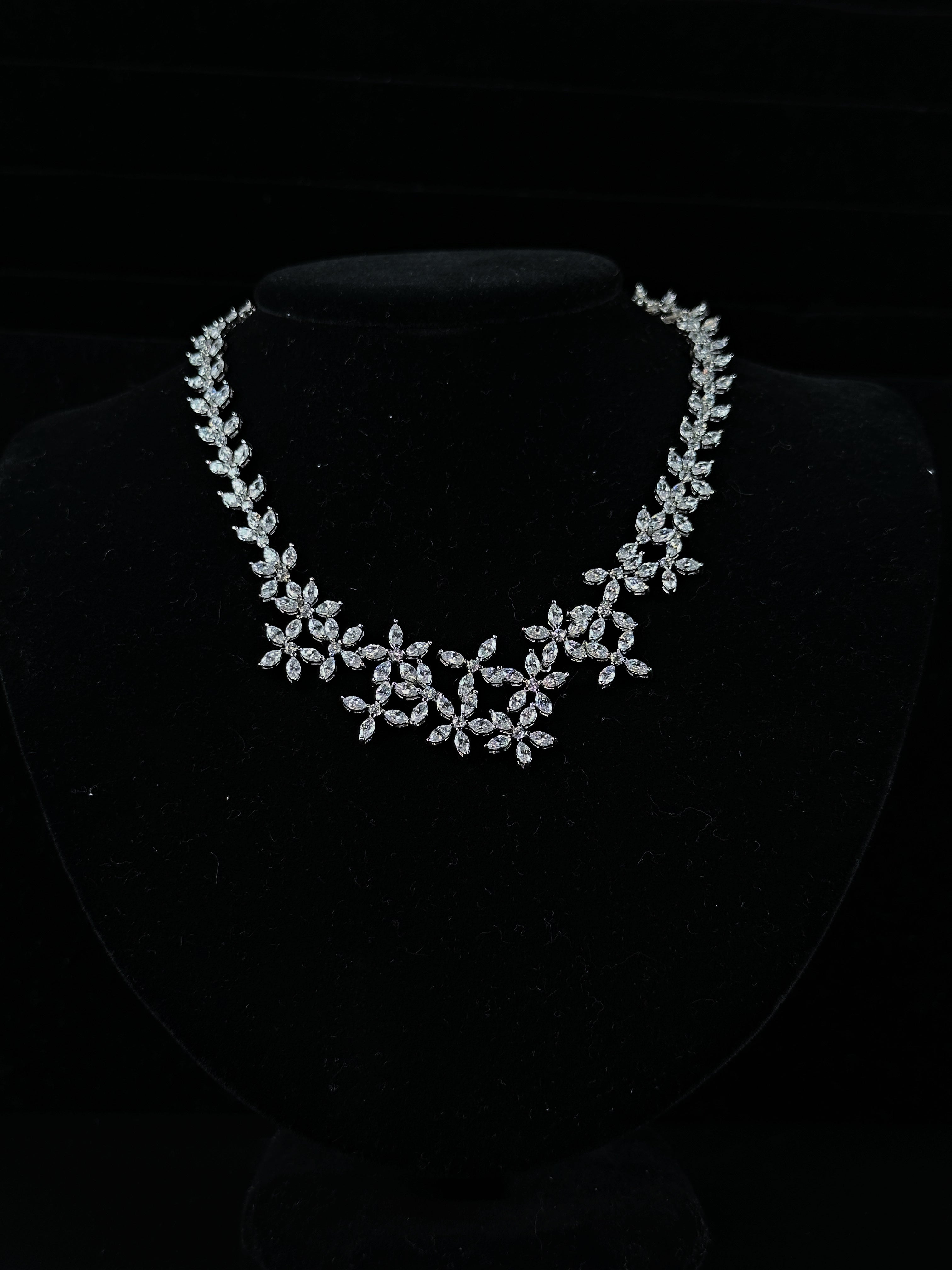 Natalie Necklace – Jean-Ralph Thurin